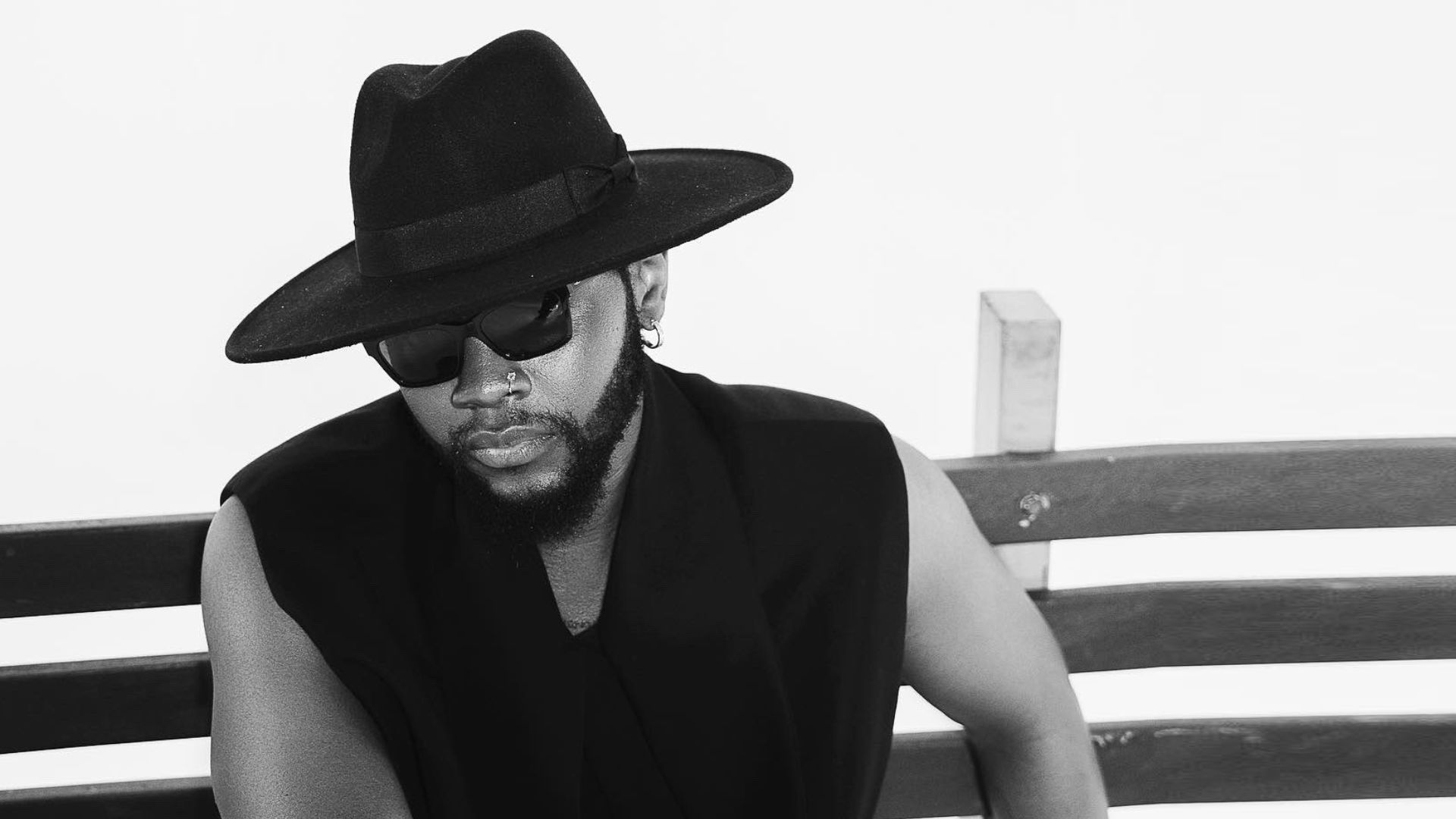 KIZZ DANIEL – Afrobeats To The World